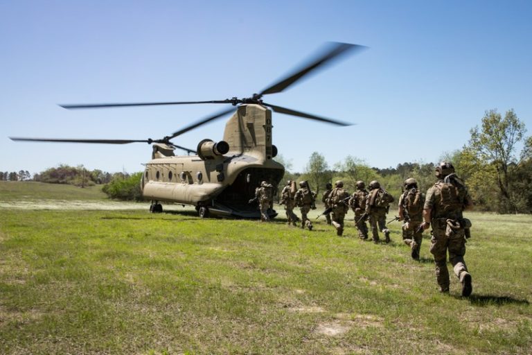 Upgrading Our Military’s Heavy Vertical Lift Capability